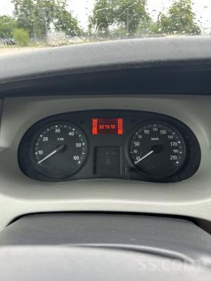 Pelēks Renault Trafic 2007 Dobele, ar dzinēja tilpumu 2.00 L un nobraukumu 328 tūkst. km par 6100 €, foto 12 vietnē AUTOMOTO.COM.LV