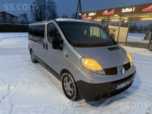 Pelēks Renault Trafic 2007 Ogre, ar dzinēja tilpumu 2.00 L un nobraukumu 481 tūkst. km par 3300 €, foto 3 vietnē AUTOMOTO.COM.LV