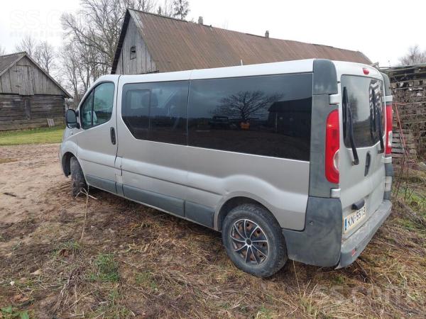 Grey Renault Trafic 2008 in Daugavpils, with an engine capacity of 2.00 L and mileage of 0 thousand km for 2700 €, photo 2 on AUTOMOTO.COM.LV