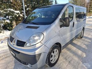 Grey Renault Trafic 2008 in Vilnius, with an engine capacity of 2.50 L and mileage of 230 thousand km for 8200 €, photo 2 on AUTOMOTO.COM.LV