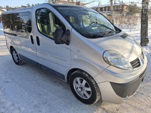 Grey Renault Trafic 2008 in Vilnius, with an engine capacity of 2.50 L and mileage of 230 thousand km for 8200 €, photo 3 on AUTOMOTO.COM.LV