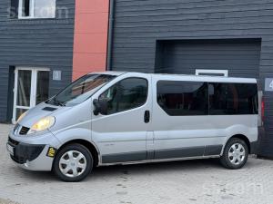 Grey Renault Trafic 2008 in Cesis, with an engine capacity of 2.50 L and mileage of 414 thousand km for 3600 €, photo 4 on AUTOMOTO.COM.LV