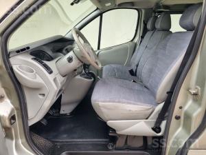 Pelēks Renault Trafic 2009 Ogre, ar dzinēja tilpumu 2.50 L un nobraukumu 140 tūkst. km par 6950 €, foto 11 vietnē AUTOMOTO.COM.LV