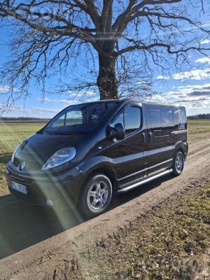 Grey Renault Trafic 2009 in Liepaja, with an engine capacity of 2.00 L and mileage of 320 thousand km for 6300 €, photo 6 on AUTOMOTO.COM.LV