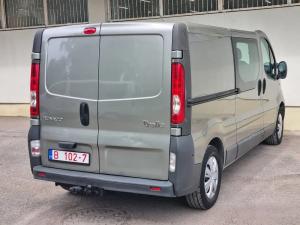 Серый Рено Трафик 2009 в Огре, объемом двигателя 2.50 л и пробегом 140 тыс. км за 6950 €, фото 9 на AUTOMOTO.COM.LV
