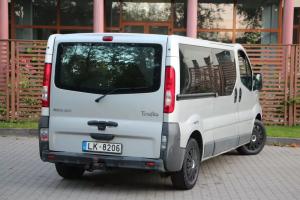 Pelēks Renault Trafic 2010 Mārupe, ar dzinēja tilpumu 2.50 L un nobraukumu 298 tūkst. km par 5950 €, foto 6 vietnē AUTOMOTO.COM.LV