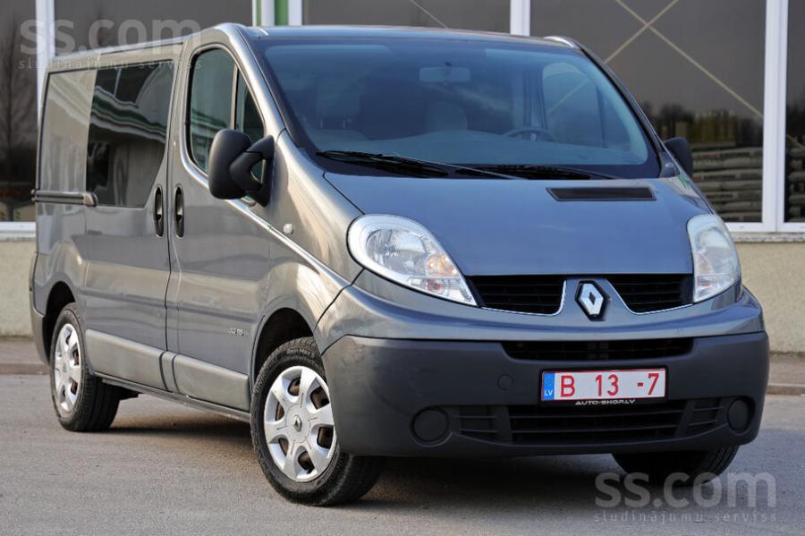 Grey Renault Trafic 2011 in Tukums, with an engine capacity of 2.00 L and mileage of 193 thousand km for 7700 €, photo 1 on AUTOMOTO.COM.LV