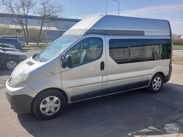 Pelēks Renault Trafic 2012 Panevēža, ar dzinēja tilpumu 2.00 L un nobraukumu 117 tūkst. km par 8499 €, foto 1 vietnē AUTOMOTO.COM.LV