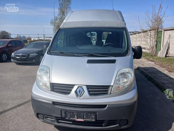 Pelēks Renault Trafic 2012 Panevēža, ar dzinēja tilpumu 2.00 L un nobraukumu 117 tūkst. km par 8499 €, foto 3 vietnē AUTOMOTO.COM.LV