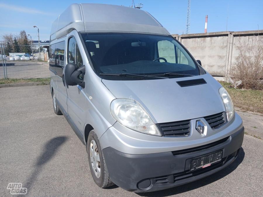 Grey Renault Trafic 2012 in Panevezys, with an engine capacity of 2.00 L and mileage of 117 thousand km for 8499 €, photo 7 on AUTOMOTO.COM.LV