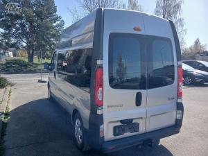 Grey Renault Trafic 2012 in Panevezys, with an engine capacity of 2.00 L and mileage of 117 thousand km for 8499 €, photo 12 on AUTOMOTO.COM.LV