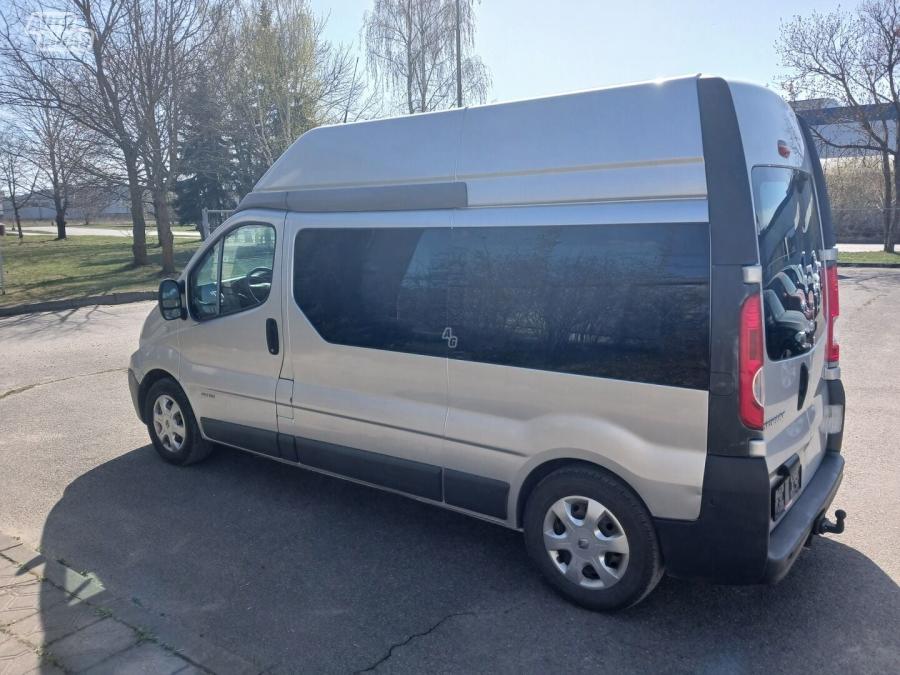 Grey Renault Trafic 2012 in Panevezys, with an engine capacity of 2.00 L and mileage of 117 thousand km for 8499 €, photo 13 on AUTOMOTO.COM.LV