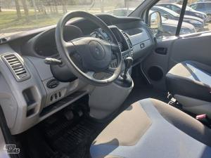 Grey Renault Trafic 2012 in Panevezys, with an engine capacity of 2.00 L and mileage of 117 thousand km for 8499 €, photo 16 on AUTOMOTO.COM.LV