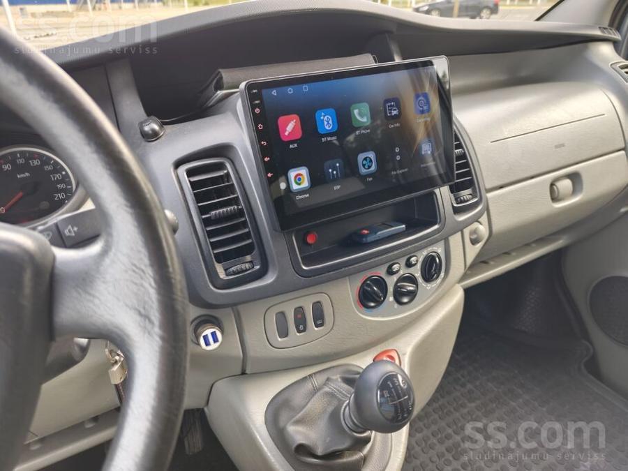 Pelēks Renault Trafic 2012 Rīga, ar dzinēja tilpumu 2.00 L un nobraukumu 238 tūkst. km par 8200 €, foto 11 vietnē AUTOMOTO.COM.LV
