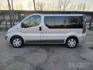 Grey Renault Trafic 2013 in Riga, with an engine capacity of 2.00 L and mileage of 264 thousand km for 7900 €, photo 2 on AUTOMOTO.COM.LV