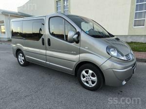 Pelēks Renault Trafic 2013 Ludza, ar dzinēja tilpumu 2.00 L un nobraukumu 136 tūkst. km par 15300 €, foto 3 vietnē AUTOMOTO.COM.LV