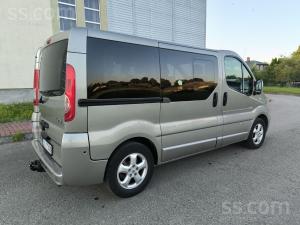 Pelēks Renault Trafic 2013 Ludza, ar dzinēja tilpumu 2.00 L un nobraukumu 136 tūkst. km par 15300 €, foto 12 vietnē AUTOMOTO.COM.LV