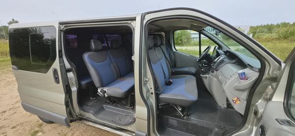 Pelēks Renault Trafic 2013 Tartu, ar dzinēja tilpumu 2.00 L un nobraukumu 480 tūkst. km par 7599 €, foto 8 vietnē AUTOMOTO.COM.LV