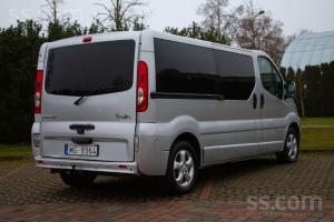 Grey Renault Trafic 2014 in Jelgava, with an engine capacity of 2.00 L and mileage of 302 thousand km for 5950 €, photo 6 on AUTOMOTO.COM.LV