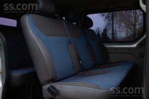 Grey Renault Trafic 2014 in Jelgava, with an engine capacity of 2.00 L and mileage of 302 thousand km for 5950 €, photo 9 on AUTOMOTO.COM.LV