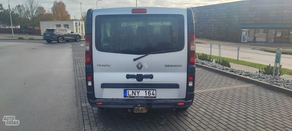 Pelēks Renault Trafic 2015 Viļņa, ar dzinēja tilpumu 1.60 L un nobraukumu 350 tūkst. km par 8200 €, foto 5 vietnē AUTOMOTO.COM.LV