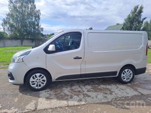 Pelēks Renault Trafic 2015 Jelgava, ar dzinēja tilpumu 1.60 L un nobraukumu 201 tūkst. km par 9000 €, foto 3 vietnē AUTOMOTO.COM.LV