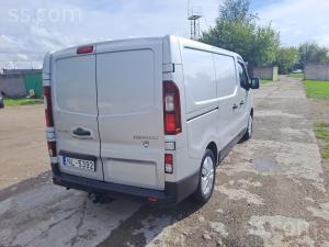 Pelēks Renault Trafic 2015 Jelgava, ar dzinēja tilpumu 1.60 L un nobraukumu 201 tūkst. km par 9000 €, foto 6 vietnē AUTOMOTO.COM.LV