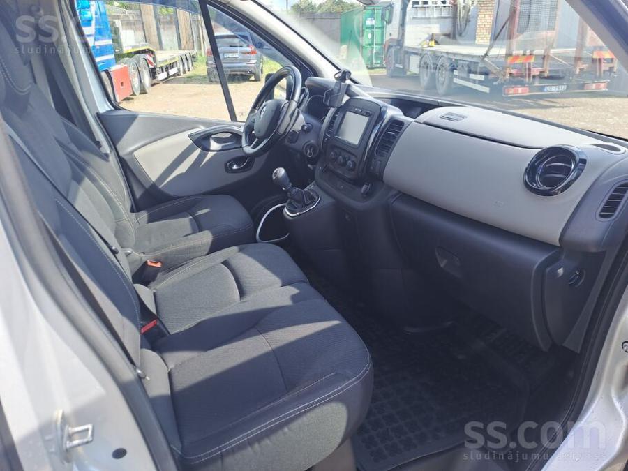 Pelēks Renault Trafic 2015 Jelgava, ar dzinēja tilpumu 1.60 L un nobraukumu 201 tūkst. km par 9000 €, foto 9 vietnē AUTOMOTO.COM.LV