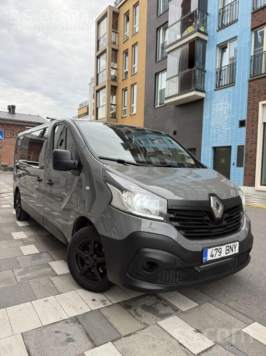Pelēks Renault Trafic 2015 Tallina, ar dzinēja tilpumu 1.60 L un nobraukumu 269 tūkst. km par 9998 €, foto 6 vietnē AUTOMOTO.COM.LV
