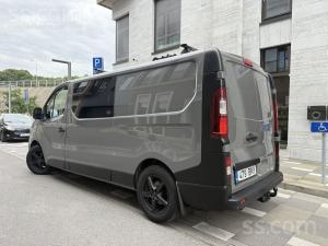 Pelēks Renault Trafic 2015 Tallina, ar dzinēja tilpumu 1.60 L un nobraukumu 269 tūkst. km par 9998 €, foto 11 vietnē AUTOMOTO.COM.LV