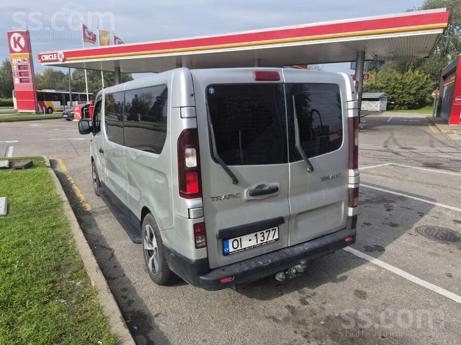 Серый Рено Трафик 2015 в Огре, объемом двигателя 1.60 л и пробегом 414 тыс. км за 8450 €, фото 6 на AUTOMOTO.COM.LV