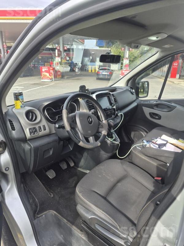 Renault Trafic 2015 Ogre vietnē Pelēks Renault Trafic 2015 Ogre, ar dzinēja tilpumu 1.60 L un nobraukumu 414 tūkst. km par 8450 €, foto 7 vietnē AUTOMOTO.COM.LV