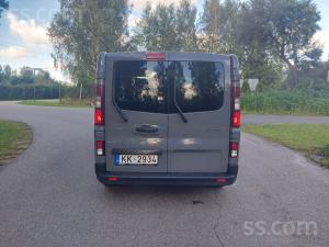 Grey Renault Trafic 2016 in Riga, with an engine capacity of 1.60 L and mileage of 223 thousand km for 12000 €, photo 5 on AUTOMOTO.COM.LV