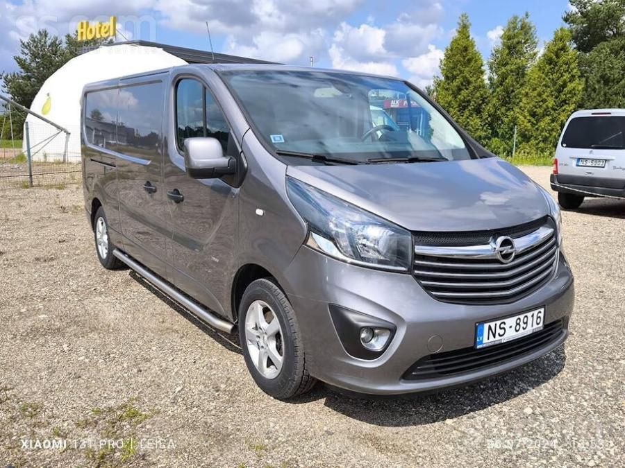 Pelēks Renault Trafic 2016 Cēsis, ar dzinēja tilpumu 1.60 L un nobraukumu 229 tūkst. km par 9500 €, foto 3 vietnē AUTOMOTO.COM.LV
