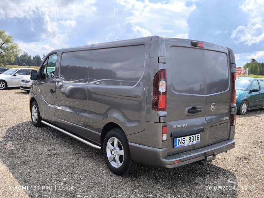 Pelēks Renault Trafic 2016 Cēsis, ar dzinēja tilpumu 1.60 L un nobraukumu 229 tūkst. km par 9500 €, foto 5 vietnē AUTOMOTO.COM.LV