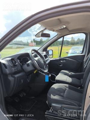 Pelēks Renault Trafic 2016 Cēsis, ar dzinēja tilpumu 1.60 L un nobraukumu 229 tūkst. km par 9500 €, foto 8 vietnē AUTOMOTO.COM.LV