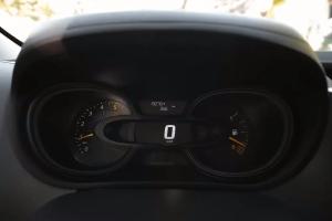 Grey Renault Trafic 2016 in Jelgava, with an engine capacity of 1.60 L and mileage of 196 thousand km for 9000 €, photo 14 on AUTOMOTO.COM.LV