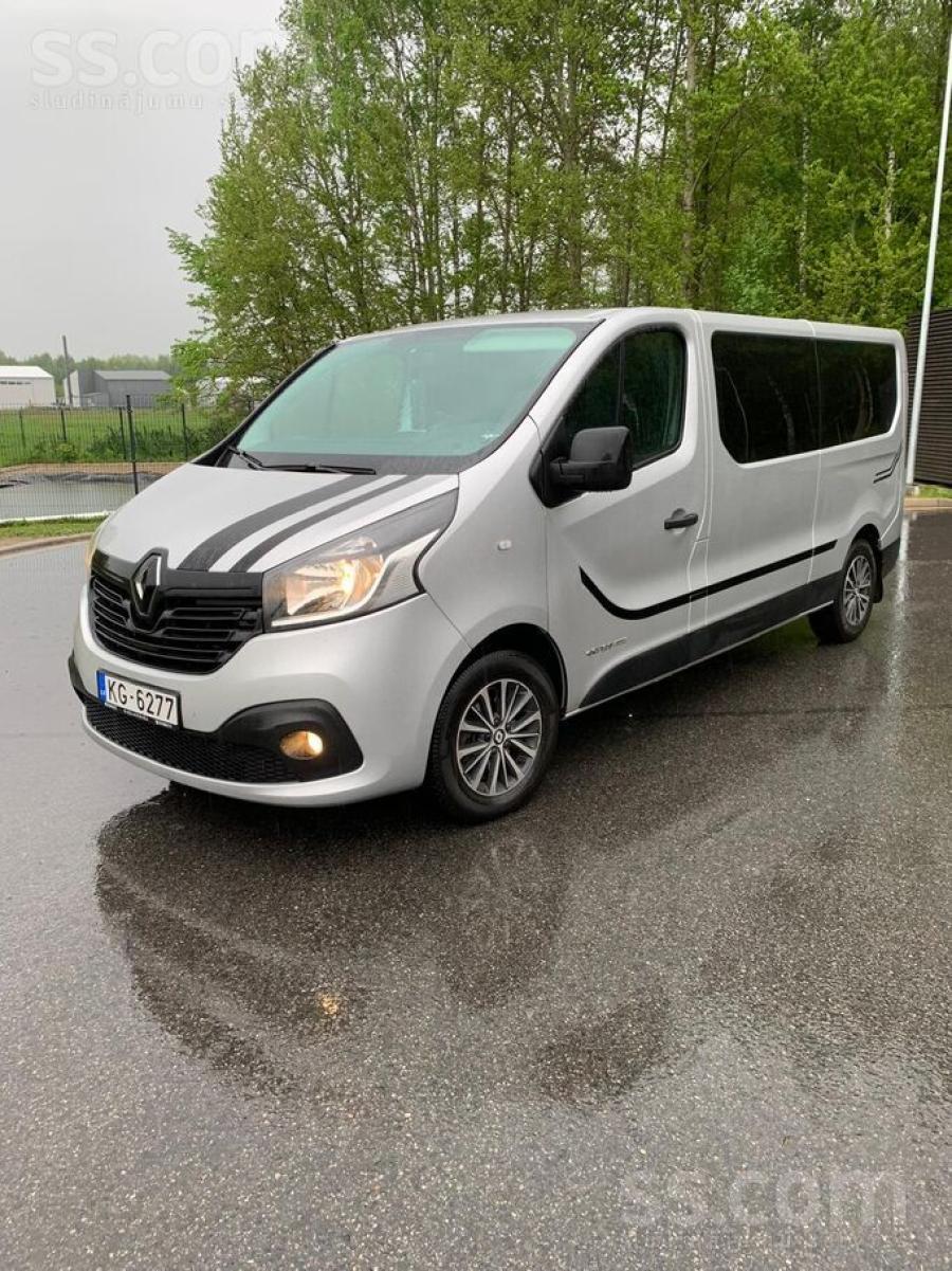 Grey Renault Trafic 2016 in Jelgava, with an engine capacity of 1.60 L and mileage of 307 thousand km for 10700 €, photo 1 on AUTOMOTO.COM.LV