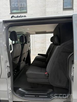 Grey Renault Trafic 2016 in Tallinn, with an engine capacity of 1.60 L and mileage of 264 thousand km for 10999 €, photo 18 on AUTOMOTO.COM.LV