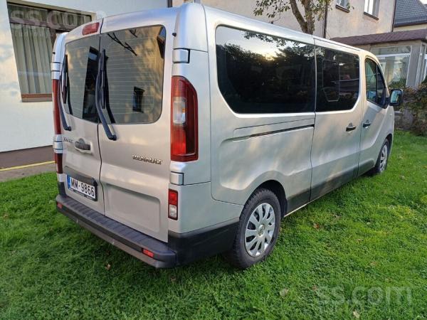 Pelēks Renault Trafic 2016 Rīga, ar dzinēja tilpumu 1.60 L un nobraukumu 191 tūkst. km par 7999 €, foto 4 vietnē AUTOMOTO.COM.LV