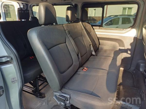 Pelēks Renault Trafic 2016 Rīga, ar dzinēja tilpumu 1.60 L un nobraukumu 191 tūkst. km par 7999 €, foto 10 vietnē AUTOMOTO.COM.LV