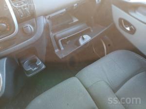 Grey Renault Trafic 2016 in Riga, with an engine capacity of 1.60 L and mileage of 191 thousand km for 7999 €, photo 23 on AUTOMOTO.COM.LV