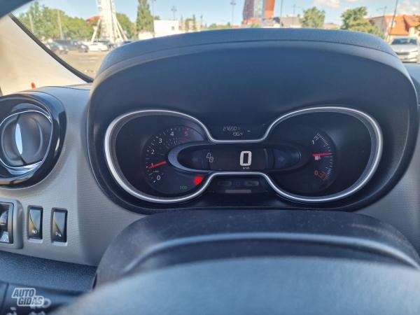 Pelēks Renault Trafic 2017 Klaipėda, ar dzinēja tilpumu 1.60 L un nobraukumu 270 tūkst. km par 11000 €, foto 5 vietnē AUTOMOTO.COM.LV