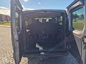 Grey Renault Trafic 2017 in Klaipeda, with an engine capacity of 1.60 L and mileage of 270 thousand km for 11200 €, photo 10 on AUTOMOTO.COM.LV