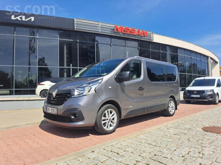 Pelēks Renault Trafic 2018 Daugavpils, ar dzinēja tilpumu 1.60 L un nobraukumu 51 tūkst. km par 29888 €, foto 2 vietnē AUTOMOTO.COM.LV
