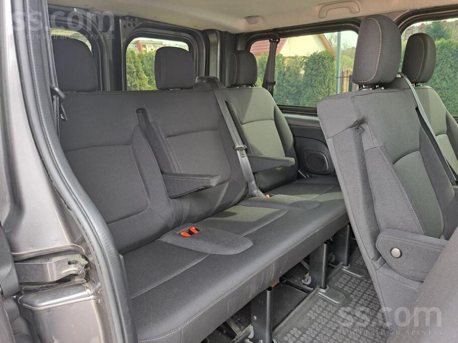 Pelēks Renault Trafic 2018 Daugavpils, ar dzinēja tilpumu 1.60 L un nobraukumu 51 tūkst. km par 29888 €, foto 17 vietnē AUTOMOTO.COM.LV