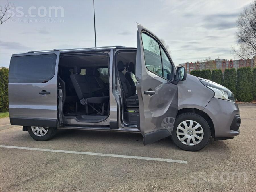 Pelēks Renault Trafic 2018 Daugavpils, ar dzinēja tilpumu 1.60 L un nobraukumu 51 tūkst. km par 29888 €, foto 23 vietnē AUTOMOTO.COM.LV