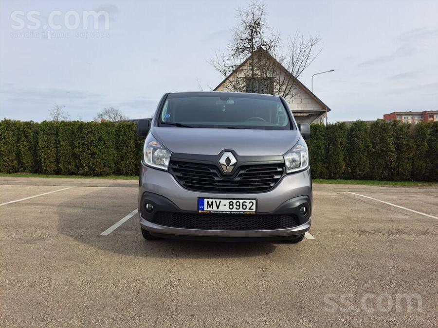 Pelēks Renault Trafic 2018 Daugavpils, ar dzinēja tilpumu 1.60 L un nobraukumu 51 tūkst. km par 29888 €, foto 32 vietnē AUTOMOTO.COM.LV