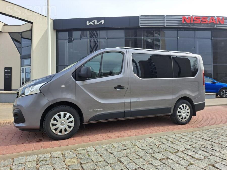 Pelēks Renault Trafic 2018 Daugavpils, ar dzinēja tilpumu 1.60 L un nobraukumu 51 tūkst. km par 29888 €, foto 35 vietnē AUTOMOTO.COM.LV