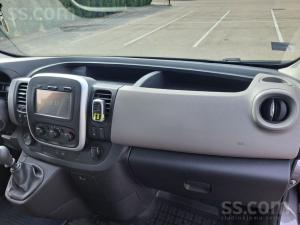 Pelēks Renault Trafic 2018 Daugavpils, ar dzinēja tilpumu 1.60 L un nobraukumu 51 tūkst. km par 29888 €, foto 20 vietnē AUTOMOTO.COM.LV